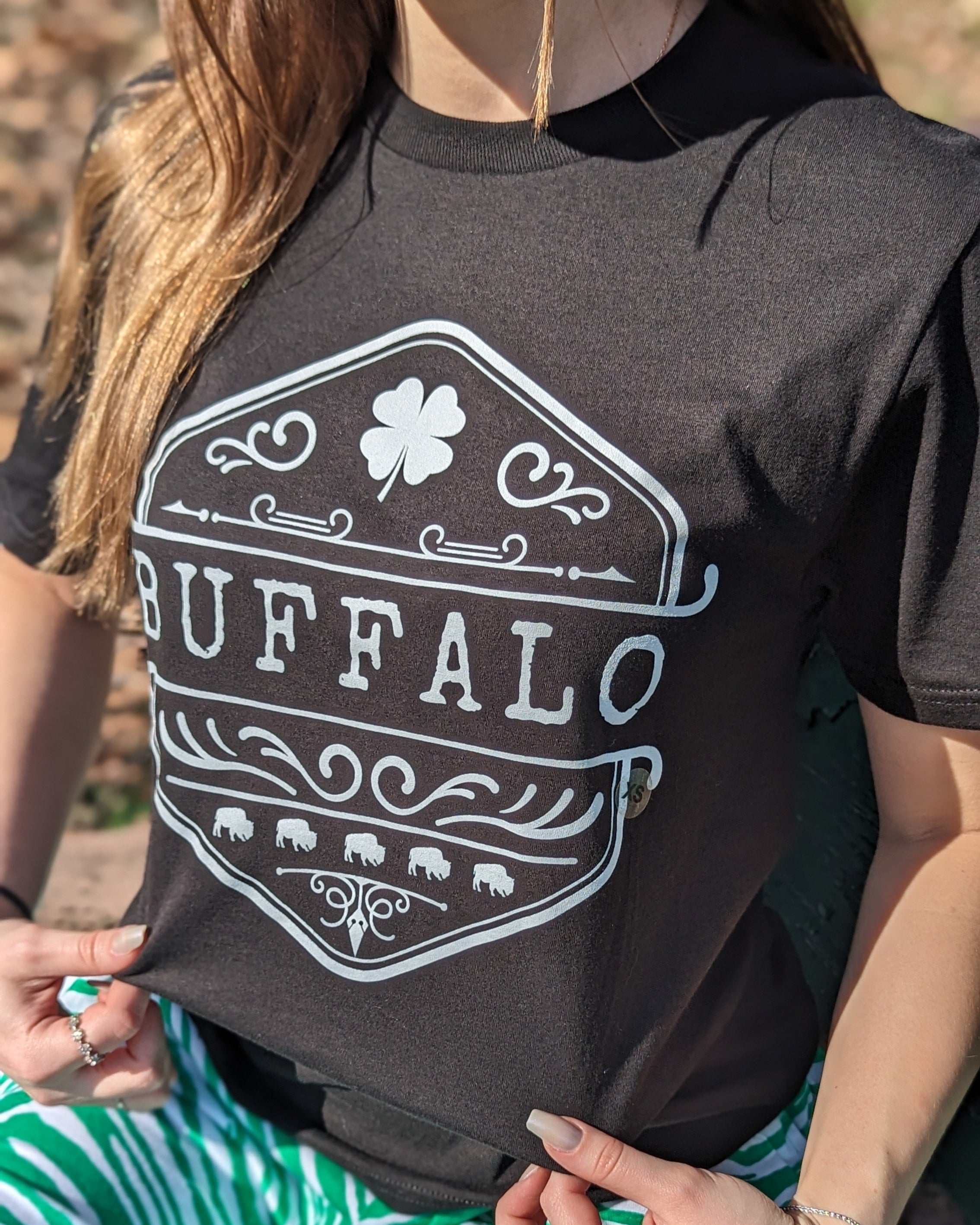 Vintage Buffalo Design With Clover Black T-Shirt | The BFLO Store